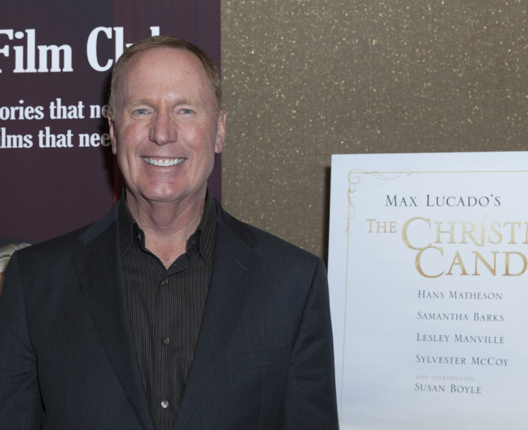 Max Lucado getuigt van "troost door de Heilige Geest" tijdens ...