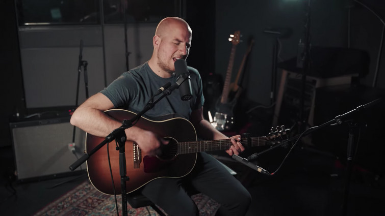 Video: Dit liedje schreef Lars Gerfen op retraite. - Cvandaag.nl