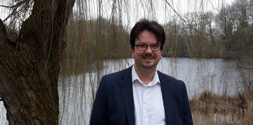 Raymond R. Hausoul ontdekt Gods bijzondere relatie met dieren - Cvandaag.nl