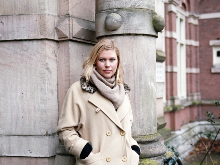 Franca Treur: Ik vraag me af waarom gebed nodig is - Cvandaag.nl