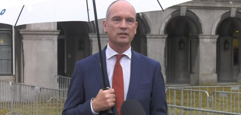 Segers accepteert geen nee van VVD tegen dwangwet: "Dan hebben we een ...