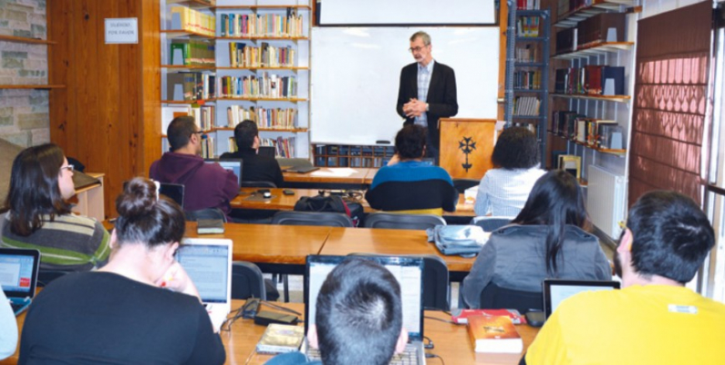Ds. B. Coster neemt afscheid na dertig jaar zendingsarbeid in Spanje ...