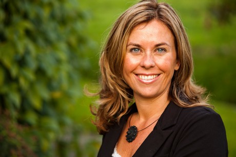 Vrouwenbeweging Passage viert jubilea met Eeuwfeest - Cvandaag.nl